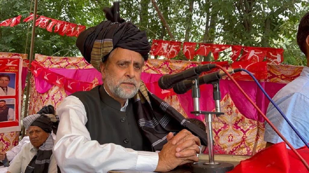 Ghulam Nabi Azad Returns to Poll Arena, to Contest Anantnag Seat